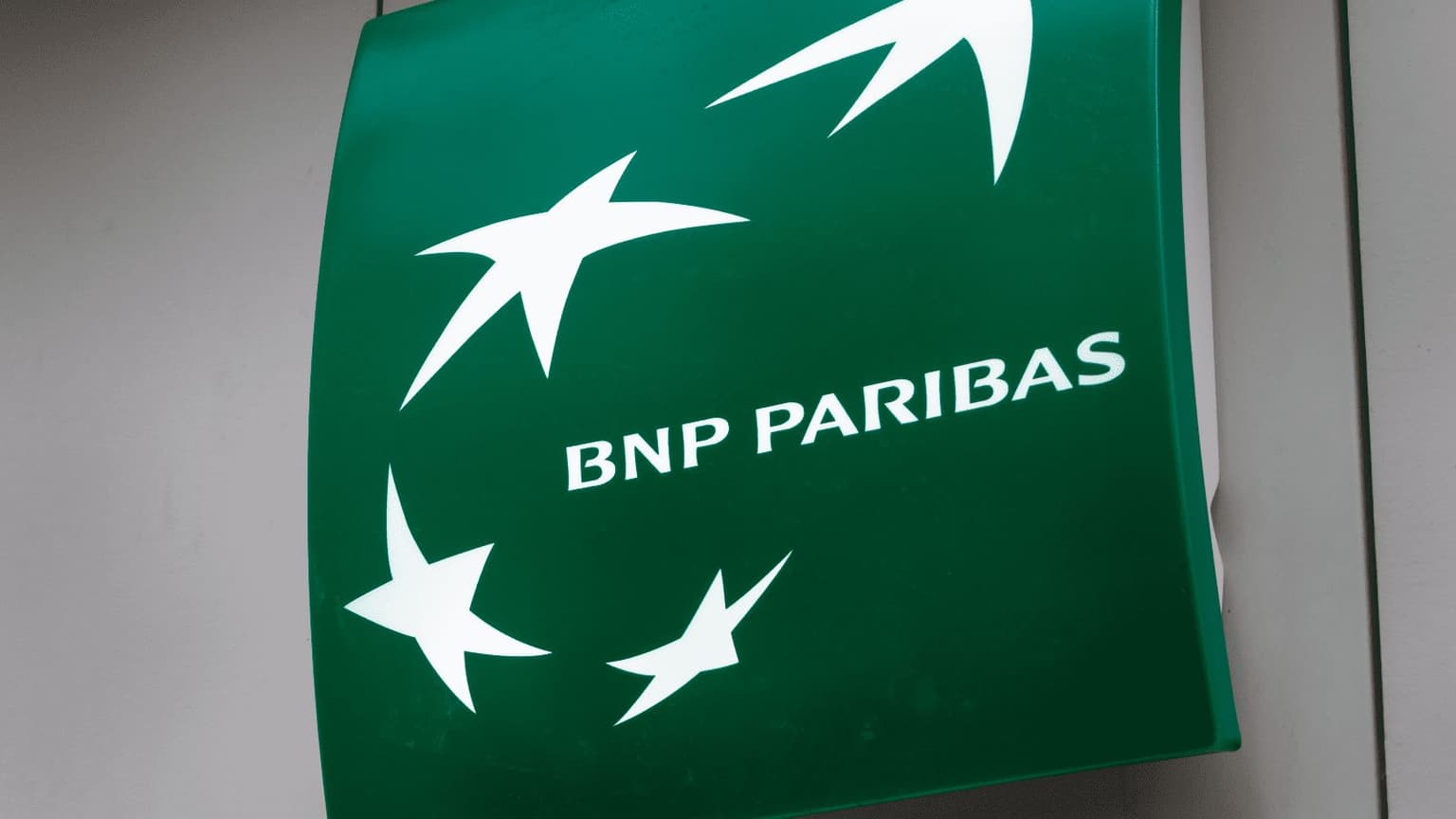 French Banking Giant BNP Paribas Joins JPMorgan’s Onyx Blockchain ...